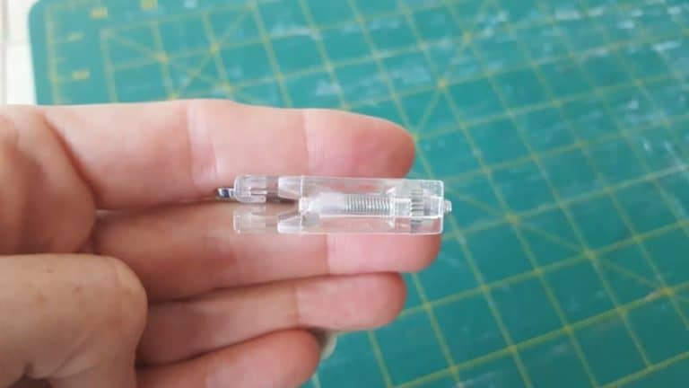 How to use a binding foot